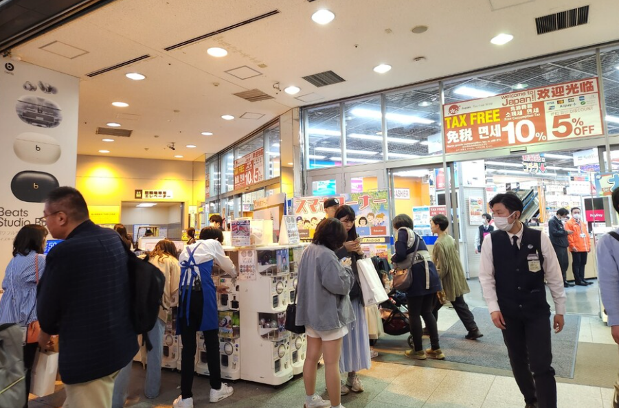 일본 캡슐토이 시장의 급성장과 해외 진출 - 플팍스(plpax)